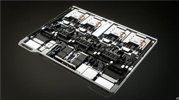 AMD苏姿丰秀出全球首款2nm CPU GPU芯片！22600个核心＋31TB HBM4内存
